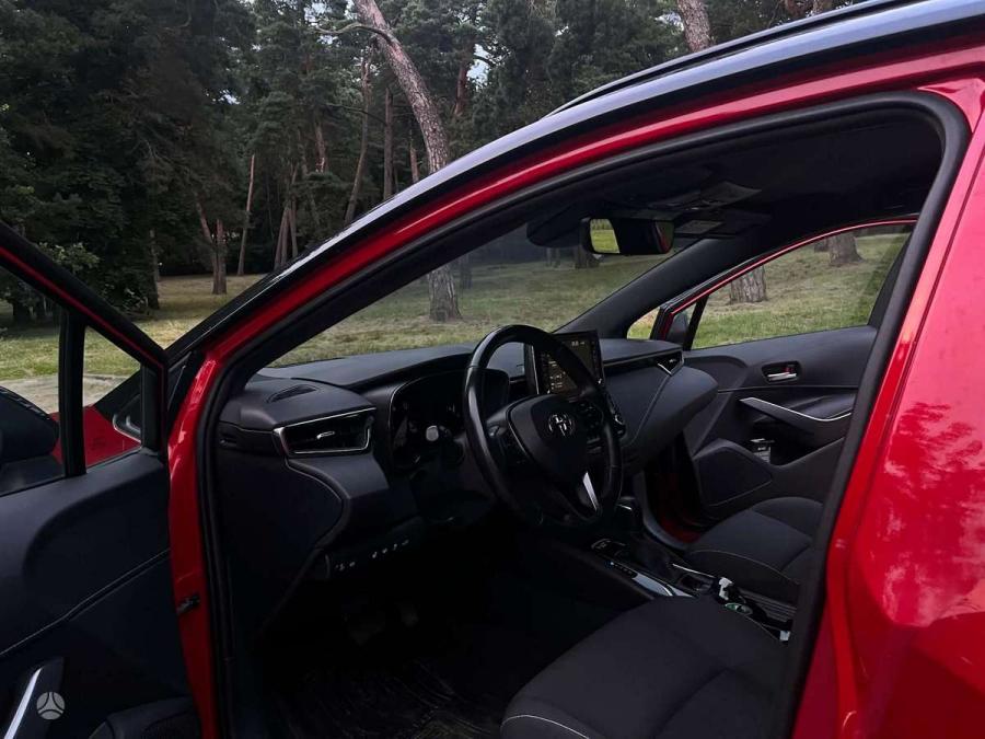 Sarkans Toyota Corolla 2019 Kauņa, ar dzinēja tilpumu 1.80 L un nobraukumu 163 tūkst. km par 14900 €, foto 10 vietnē AUTOMOTO.COM.LV