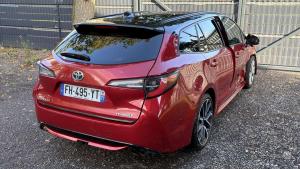 Red Toyota Corolla 2019 in Jonava, with an engine capacity of 1.99 L and mileage of 229 thousand km for 8400 €, photo 12 on AUTOMOTO.COM.LV