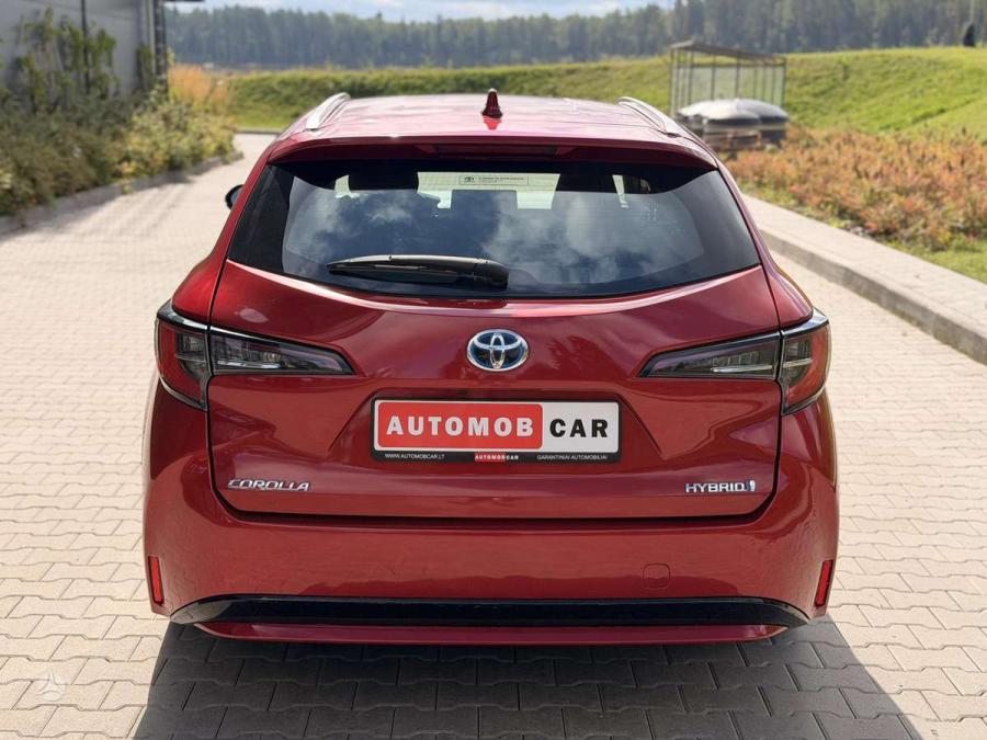 Sarkans Toyota Corolla 2019 Viļņa, ar dzinēja tilpumu 1.80 L un nobraukumu 123 tūkst. km par 17350 €, foto 9 vietnē AUTOMOTO.COM.LV