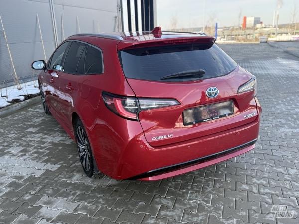 Red Toyota Corolla 2021 in Vilnius, with an engine capacity of 1.80 L and mileage of 116 thousand km for 16700 €, photo 7 on AUTOMOTO.COM.LV