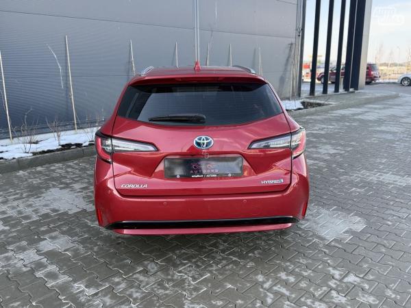 Red Toyota Corolla 2021 in Vilnius, with an engine capacity of 1.80 L and mileage of 116 thousand km for 16700 €, photo 8 on AUTOMOTO.COM.LV