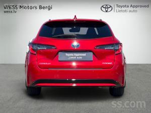 Sarkans Toyota Corolla 2021 Rīga, ar dzinēja tilpumu 1.80 L un nobraukumu 48 tūkst. km par 21990 €, foto 5 vietnē AUTOMOTO.COM.LV