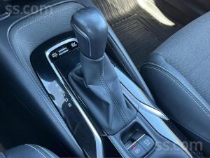 Sarkans Toyota Corolla 2021 Rīga, ar dzinēja tilpumu 1.80 L un nobraukumu 48 tūkst. km par 21990 €, foto 16 vietnē AUTOMOTO.COM.LV