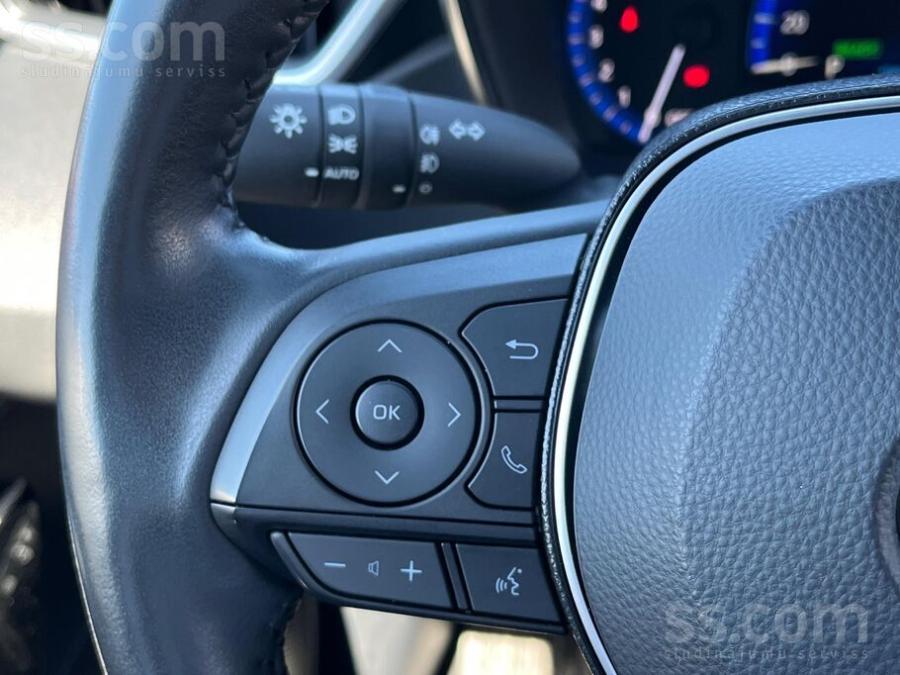 Sarkans Toyota Corolla 2021 Rīga, ar dzinēja tilpumu 1.80 L un nobraukumu 48 tūkst. km par 21990 €, foto 17 vietnē AUTOMOTO.COM.LV