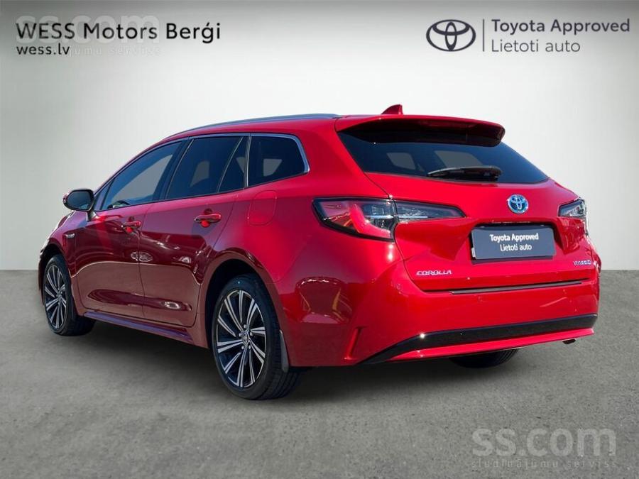 Sarkans Toyota Corolla 2021 Rīga, ar dzinēja tilpumu 1.80 L un nobraukumu 48 tūkst. km par 21990 €, foto 24 vietnē AUTOMOTO.COM.LV