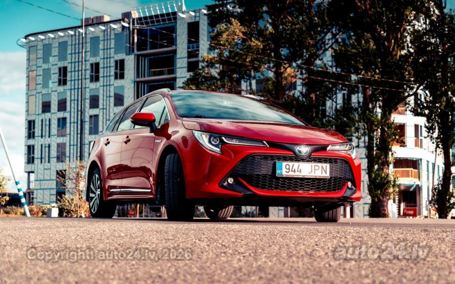 Sarkans Toyota Corolla 2021 Tallina, ar dzinēja tilpumu 1.80 L un nobraukumu 99 tūkst. km par 19900 €, foto 3 vietnē AUTOMOTO.COM.LV