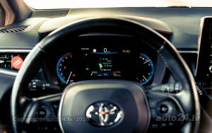 Sarkans Toyota Corolla 2021 Tallina, ar dzinēja tilpumu 1.80 L un nobraukumu 99 tūkst. km par 19900 €, foto 10 vietnē AUTOMOTO.COM.LV