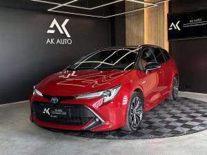 Red Toyota Corolla 2021 in Kaunas, with an engine capacity of 1.99 L and mileage of 138 thousand km for 18990 €, photo 6 on AUTOMOTO.COM.LV