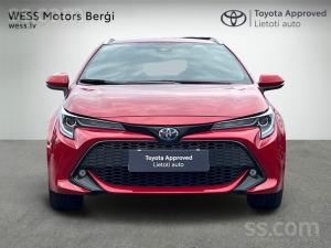 Red Toyota Corolla 2021 in Riga, with an engine capacity of 1.80 L and mileage of 71 thousand km for 19990 €, photo 6 on AUTOMOTO.COM.LV