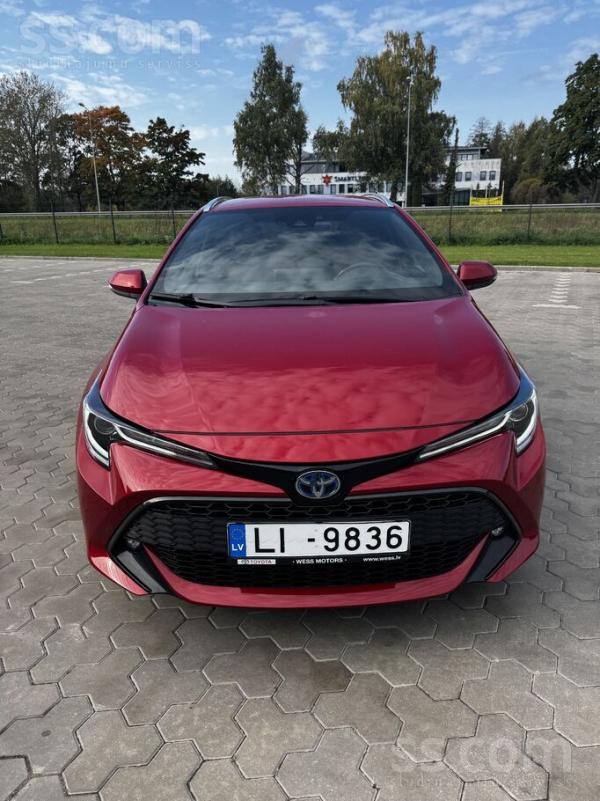 Красный Тойота Королла 2021 в Рига, объемом двигателя 1.80 л и пробегом 94 тыс. км за 17490 €, фото 4 на AUTOMOTO.COM.LV