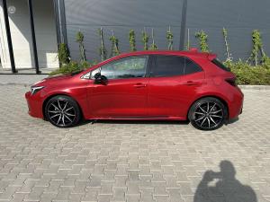 Sarkans Toyota Corolla 2023 Viļņa, ar dzinēja tilpumu 1.99 L un nobraukumu 21 tūkst. km par 19350 €, foto 15 vietnē AUTOMOTO.COM.LV