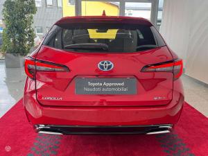 Red Toyota Corolla 2024 in Siauliai, with an engine capacity of 1.99 L and mileage of 102 thousand km for 23300 €, photo 8 on AUTOMOTO.COM.LV