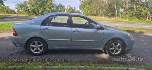 Toyota Corolla 2004 in Narva on AUTOMOTO.COM.LV Toyota Corolla 2004 in Narva, with an engine capacity of 1.60 L and mileage of 220 thousand km for 1500 €, photo 5 on AUTOMOTO.COM.LV