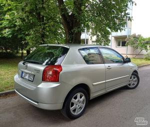 Toyota Corolla 2006 in Kaunas, with an engine capacity of 2.00 L and mileage of 301 thousand km for 1650 €, photo  on AUTOMOTO.COM.LV