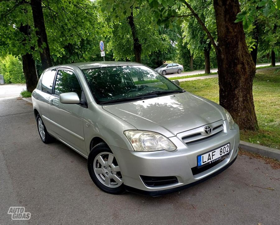 Toyota Corolla 2006 in Kaunas, with an engine capacity of 2.00 L and mileage of 301 thousand km for 1650 €, photo 8 on AUTOMOTO.COM.LV