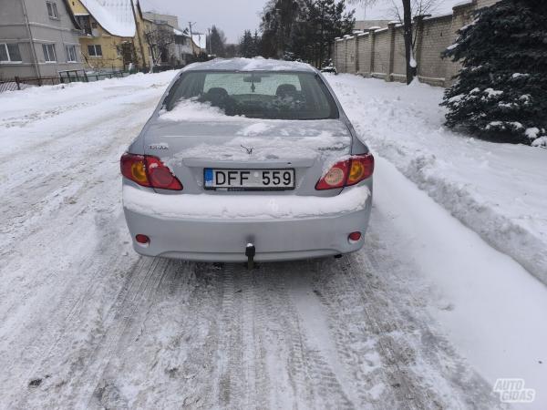 Toyota Corolla 2007 in Kaunas, with an engine capacity of 1.60 L and mileage of 290 thousand km for 2999 €, photo 7 on AUTOMOTO.COM.LV