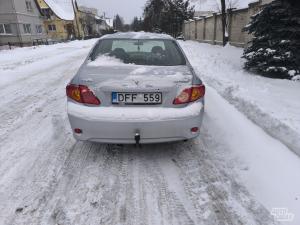 Toyota Corolla 2007 in Kaunas, with an engine capacity of 1.60 L and mileage of 290 thousand km for 2999 €, photo 7 on AUTOMOTO.COM.LV