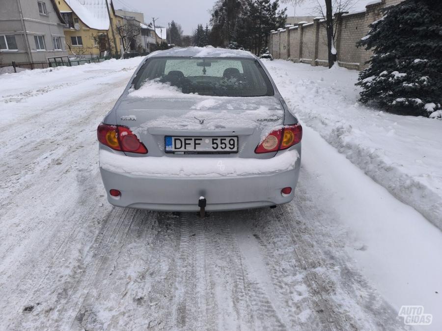 Toyota Corolla 2007 in Kaunas, with an engine capacity of 1.60 L and mileage of 290 thousand km for 2999 €, photo 7 on AUTOMOTO.COM.LV