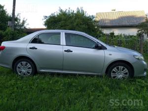 Toyota Corolla 2007 Rīga, ar dzinēja tilpumu 1.60 L un nobraukumu 203 tūkst. km par 2500 €, foto 4 vietnē AUTOMOTO.COM.LV