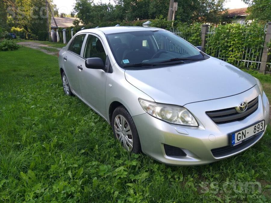 Toyota Corolla 2007 Rīga, ar dzinēja tilpumu 1.60 L un nobraukumu 203 tūkst. km par 2500 €, foto 8 vietnē AUTOMOTO.COM.LV