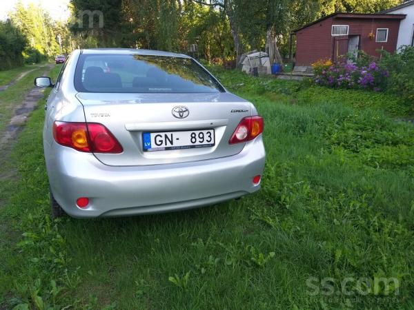 Toyota Corolla 2007 in Riga, with an engine capacity of 1.60 L and mileage of 203 thousand km for 2500 €, photo 10 on AUTOMOTO.COM.LV
