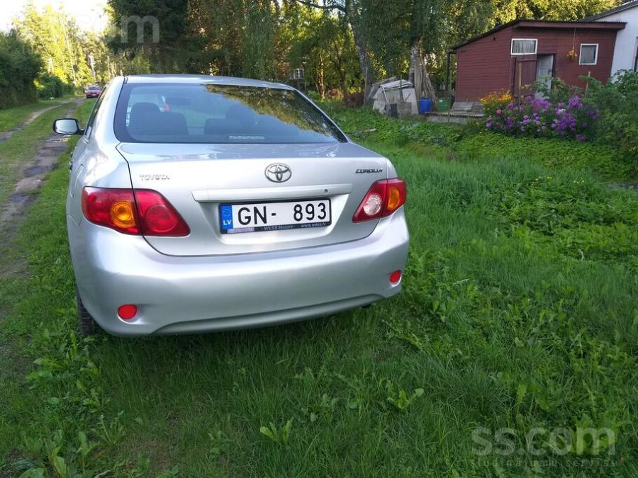 Toyota Corolla 2007 Rīga, ar dzinēja tilpumu 1.60 L un nobraukumu 203 tūkst. km par 2500 €, foto 10 vietnē AUTOMOTO.COM.LV