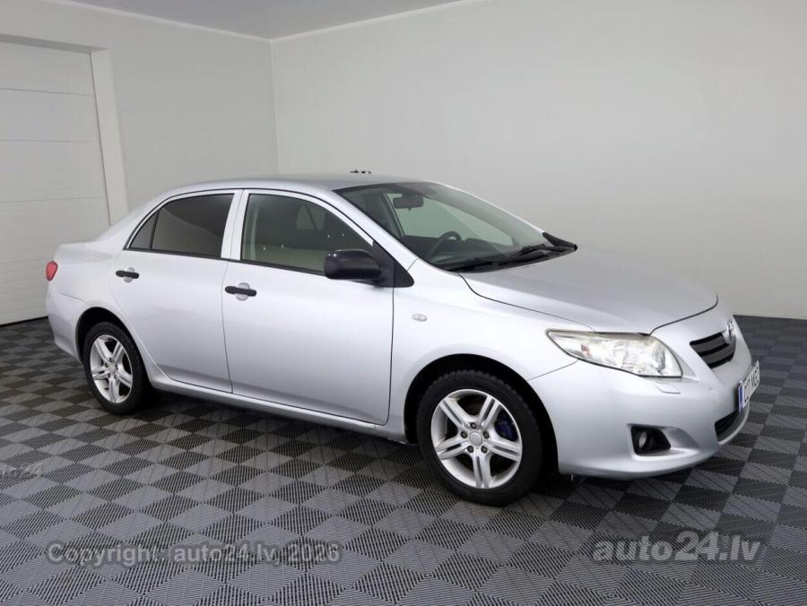 Toyota Corolla 2007 in Tallinn, with an engine capacity of 1.60 L and mileage of 245 thousand km for 2499 €, photo 1 on AUTOMOTO.COM.LV