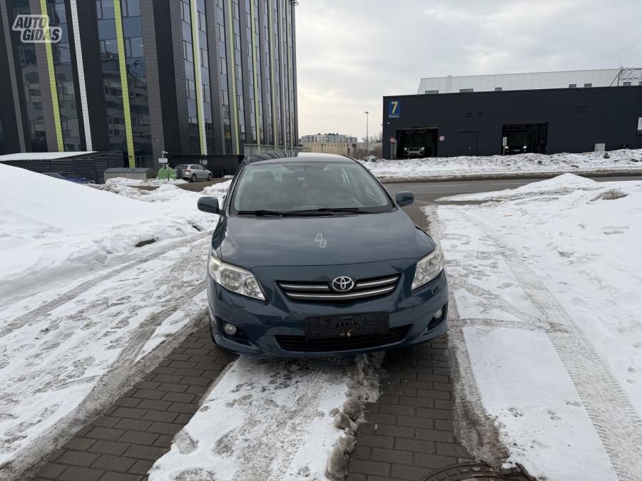 Toyota Corolla 2007 Viļņa, ar dzinēja tilpumu 1.60 L un nobraukumu 241 tūkst. km par 2750 €, foto 1 vietnē AUTOMOTO.COM.LV