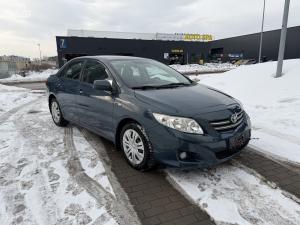 Toyota Corolla 2007 Viļņa, ar dzinēja tilpumu 1.60 L un nobraukumu 241 tūkst. km par 2750 €, foto 6 vietnē AUTOMOTO.COM.LV