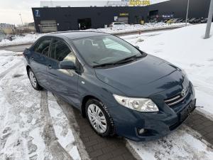 Toyota Corolla 2007 Viļņa, ar dzinēja tilpumu 1.60 L un nobraukumu 241 tūkst. km par 2750 €, foto 12 vietnē AUTOMOTO.COM.LV