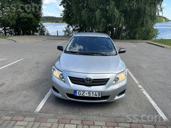 Toyota Corolla 2007 Rīga, ar dzinēja tilpumu 1.60 L un nobraukumu 270 tūkst. km par 2450 €, foto 1 vietnē AUTOMOTO.COM.LV