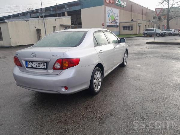 Toyota Corolla 2007 in Riga, with an engine capacity of 1.60 L and mileage of 84 thousand km for 2990 €, photo 3 on AUTOMOTO.COM.LV
