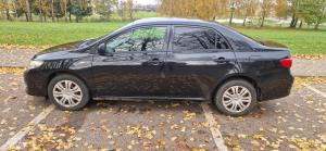 Toyota Corolla 2007 in Sirvintos, with an engine capacity of 1.60 L and mileage of 388 thousand km for 2100 €, photo 3 on AUTOMOTO.COM.LV