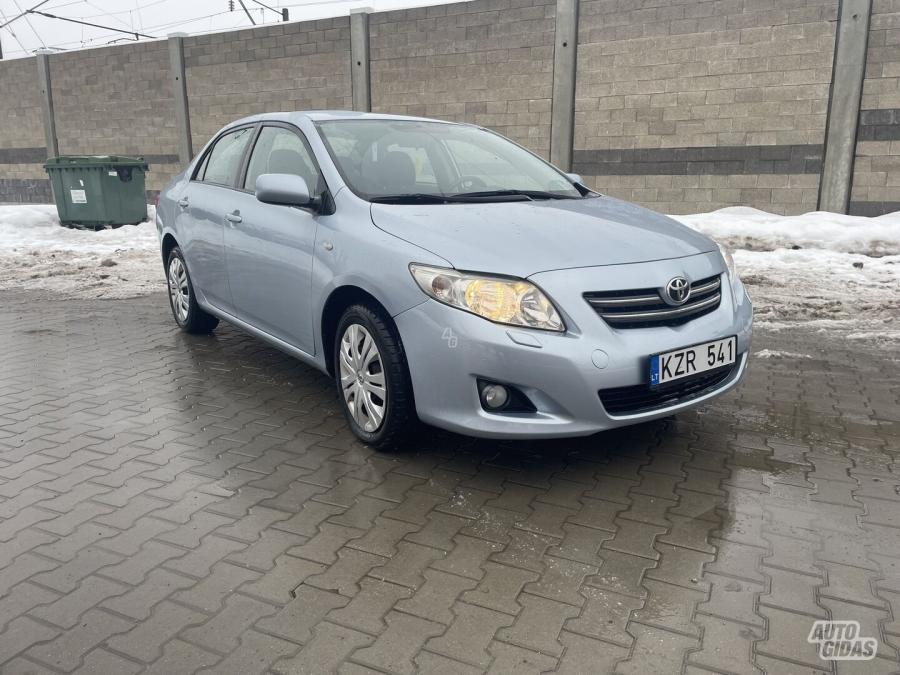 Toyota Corolla 2008 in Vilnius, with an engine capacity of 1.60 L and mileage of 125 thousand km for 2600 €, photo 1 on AUTOMOTO.COM.LV