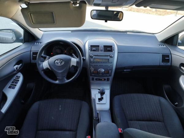 Toyota Corolla 2008 Viļņa, ar dzinēja tilpumu 1.60 L un nobraukumu 246 tūkst. km par 3550 €, foto 9 vietnē AUTOMOTO.COM.LV