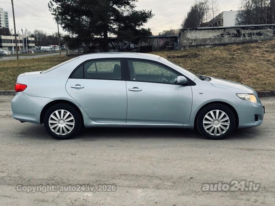 Toyota Corolla 2008 in Tallinn, with an engine capacity of 1.60 L and mileage of 185 thousand km for 3390 €, photo 4 on AUTOMOTO.COM.LV