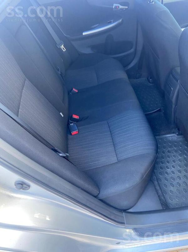 Toyota Corolla 2008 in Riga, with an engine capacity of 1.60 L and mileage of 76 thousand km for 5200 €, photo 3 on AUTOMOTO.COM.LV