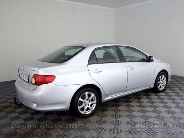 Toyota Corolla 2009 in Tallinn, with an engine capacity of 1.60 L and mileage of 210 thousand km for 2799 €, photo 3 on AUTOMOTO.COM.LV