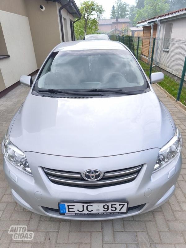 Toyota Corolla 2009 Šauļi, ar dzinēja tilpumu 2.00 L un nobraukumu 119 tūkst. km par 8000 €, foto 8 vietnē AUTOMOTO.COM.LV