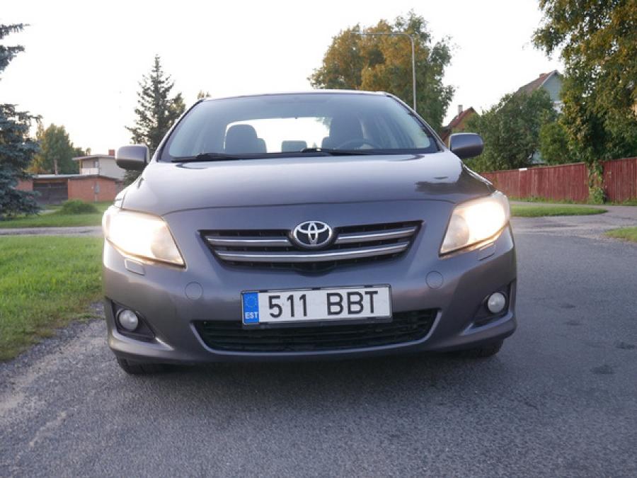 Toyota Corolla 2009 in Viljandi, with an engine capacity of 1.40 L and mileage of 280 thousand km for 2800 €, photo 4 on AUTOMOTO.COM.LV