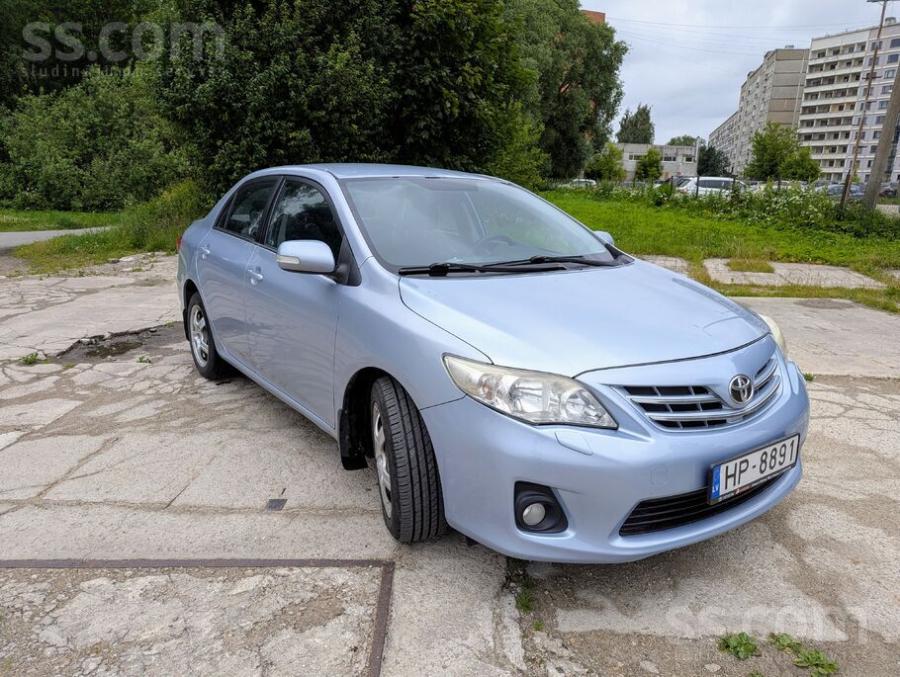 Toyota Corolla 2011 Rīga, ar dzinēja tilpumu 1.60 L un nobraukumu 254 tūkst. km par 1900 €, foto 2 vietnē AUTOMOTO.COM.LV