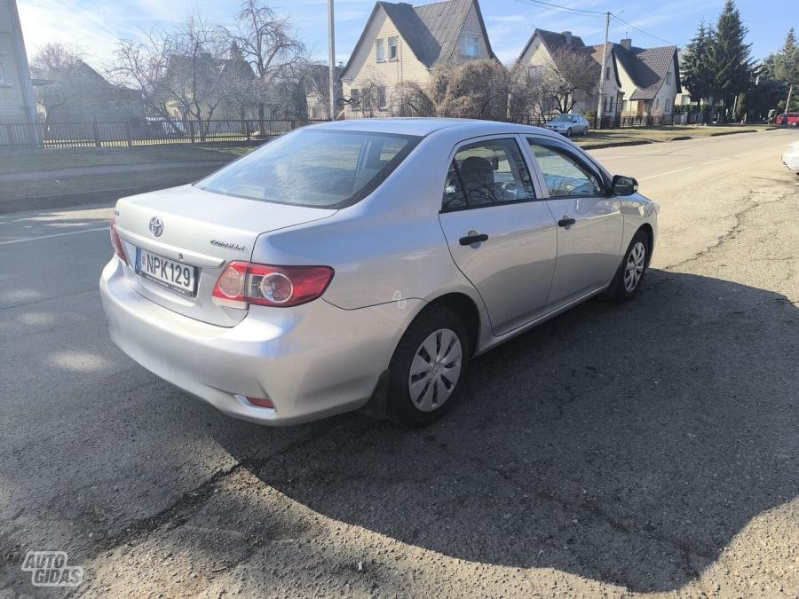 Toyota Corolla 2011 Kauņa, ar dzinēja tilpumu 1.60 L un nobraukumu 260 tūkst. km par 3750 €, foto 9 vietnē AUTOMOTO.COM.LV