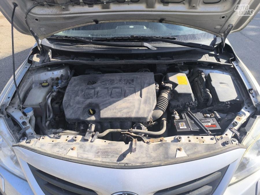 Toyota Corolla 2011 Kauņa, ar dzinēja tilpumu 1.60 L un nobraukumu 260 tūkst. km par 3750 €, foto 11 vietnē AUTOMOTO.COM.LV
