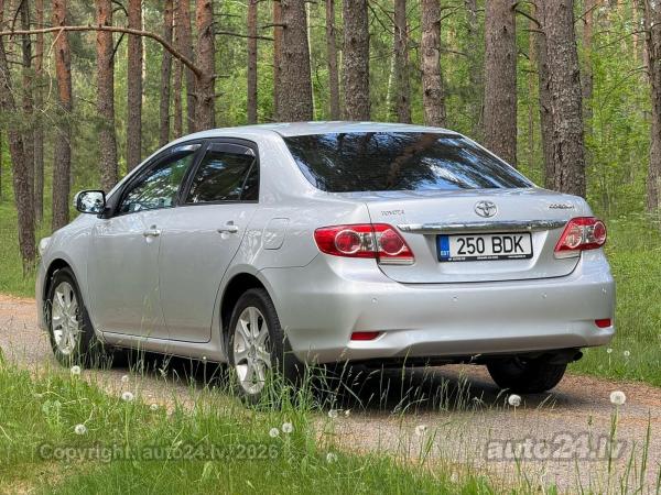 Тойота Королла 2011 в Таллин, объемом двигателя 1.60 л и пробегом 249 тыс. км за 4500 €, фото 7 на AUTOMOTO.COM.LV