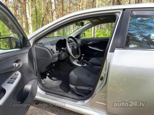 Toyota Corolla 2011 in Tallinn, with an engine capacity of 1.60 L and mileage of 249 thousand km for 4500 €, photo 10 on AUTOMOTO.COM.LV