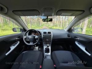 Toyota Corolla 2011 in Tallinn, with an engine capacity of 1.60 L and mileage of 249 thousand km for 4500 €, photo 12 on AUTOMOTO.COM.LV
