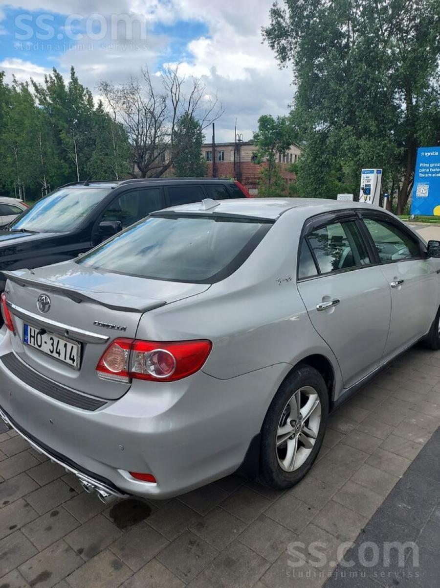 Toyota Corolla 2011 in Riga, with an engine capacity of 1.60 L and mileage of 234 thousand km for 4500 €, photo 4 on AUTOMOTO.COM.LV