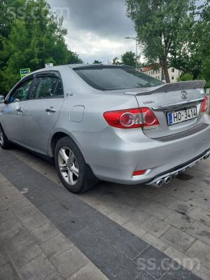 Toyota Corolla 2011 in Riga, with an engine capacity of 1.60 L and mileage of 234 thousand km for 4500 €, photo 5 on AUTOMOTO.COM.LV