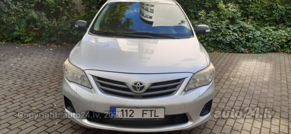 Toyota Corolla 2011 in Tallinn, with an engine capacity of 1.30 L and mileage of 390 thousand km for 2500 €, photo 1 on AUTOMOTO.COM.LV