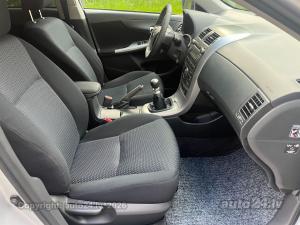 Toyota Corolla 2011 in Tallinn, with an engine capacity of 1.60 L and mileage of 151 thousand km for 6400 €, photo 12 on AUTOMOTO.COM.LV